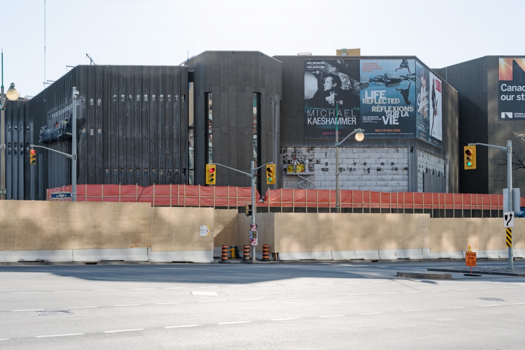 Hoarding Installation Starts | National Arts Centre