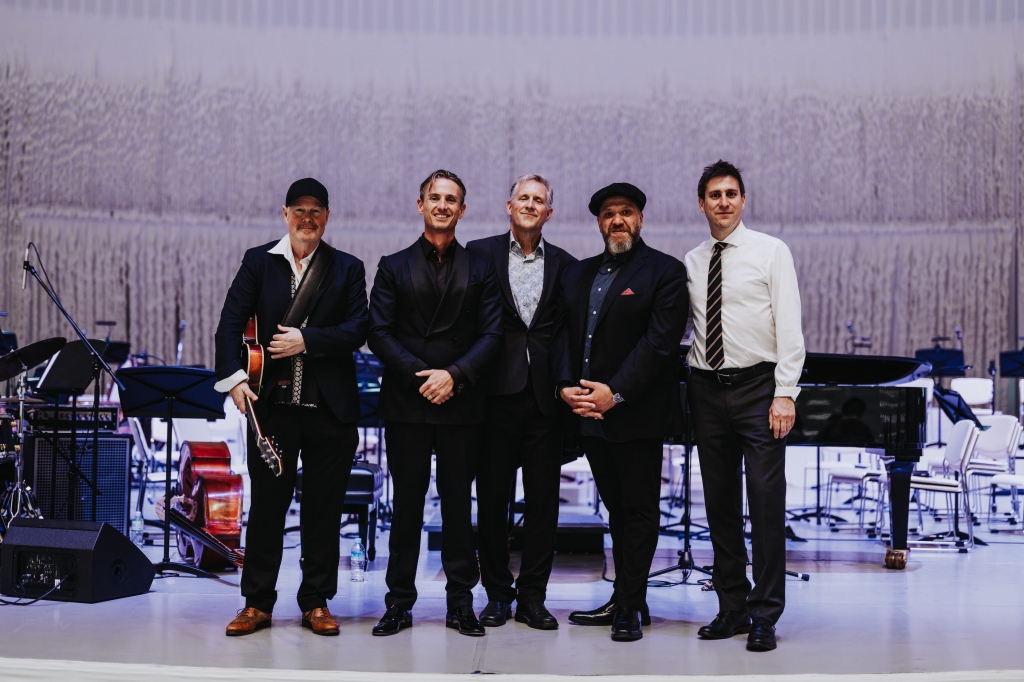 Celebrating Oscar in Osaka • Tour journal • NAC Orchestra Korea & Japan ...